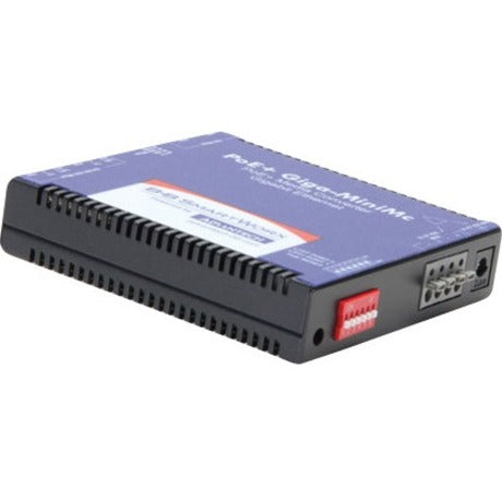 Advantech IMC-390 Transceiver/Media Converter – LTT Partners